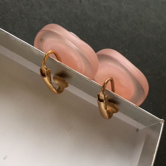 Jewelry | Vintage Light Pink Clip On Earrings | Poshmark